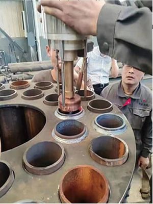 MAG Automatic Welding Machine For Boiler Industry MIG Tube To Tubesheet